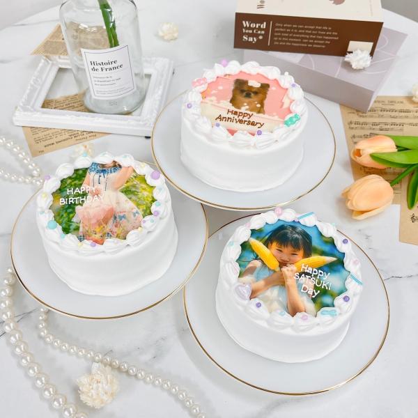 ■ゆるふわ写真ケーキ 4号お好きなお写真でお作りする写真ケーキです。周りをパステルカラーのスプリンクルで装飾しお届けいたします♪ご希望のメッセージを20文字以内（漢字不可）でお入れいたします。※メッセージカラーは指定不可。中には、甘酸っぱい...