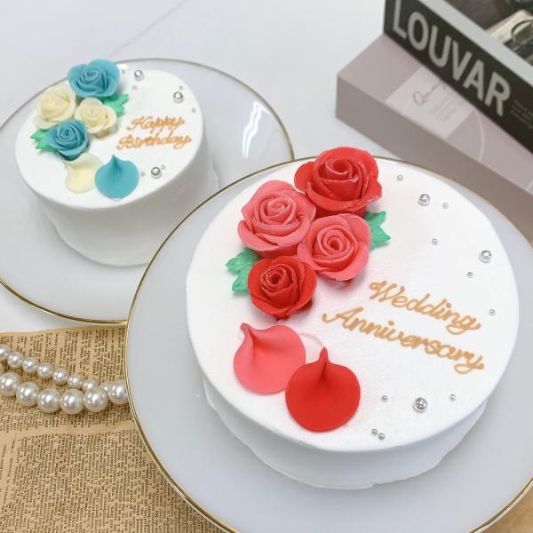 ■2色の薔薇ケーキ 4号全18色の中からお好きな2色で薔薇の花をお作りいたします。花びらやアラザンを散りばめた豪華で上品なケーキとなっております。是非、自分だけのオリジナルな組み合わせを見つけてください...♪お好きなメッセージを15文字以...