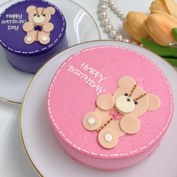 ■テディベアのセンイルケーキ　3号お好きな色とメッセージでお作りします♪誕生日や記念日などのお祝いにおすすめのかわいいケーキです♪テディベアはチョコレートでできています！お好きなメッセージを15文字以内（漢字不可）でお入れいたします。中には...