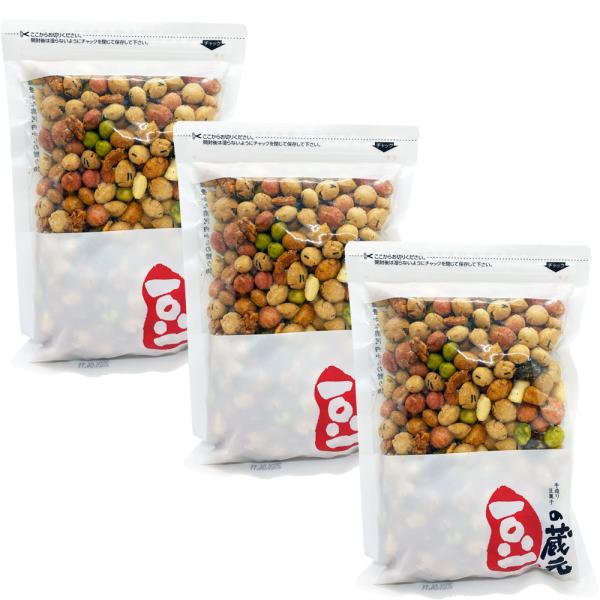 商品名 豆の蔵元 よりどりみどり 大袋内容量 310gｘ3個セット豆の蔵元で1番人気の豆菓子 混ぜるおかきの大きさや歯触りにまでこだわりぬきました。海老、イカなどの海の幸の中に、わさび味のグリーンピースがピリッと引き締め役となっています。今...
