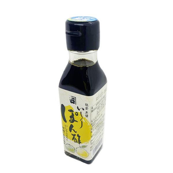 商品名 いしりポン酢内容 120mlx1いしりの旨味をいかし柑橘の爽快な風味をプラスしたいしりポン酢3種類の柑橘と、 能登の魚醤・いしり、こだわりの本醸造醤油をベースに、鰹と昆布のダシを贅沢に使った 万能調味料です。いしりをはじめとした、た...