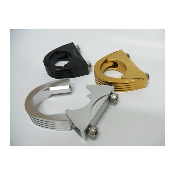 社外ＳＲ専用　横型オイルクーラー固定用に付属されているＵ型ボルトとの交換で、長期使用に伴う錆を防ぎます。<br>付属のゴムパッキンを使用していただくことで、フレームへ直接取り付けで伴う塗装のダメージを抑えます。メーカー名：アント...