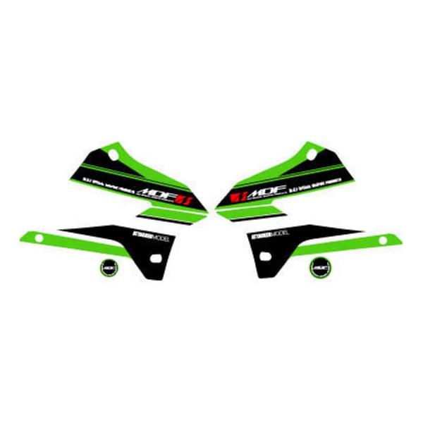 メーカー名：エムディーエフメーカー品番：M08DTR-A-GR-SH販売備考：専用グラフィック、シュラウド部分左右セット、D-TRACKERX08-、GR(ライムグリーン)適合情報：カワサキ[KAWASAKI] D-TRACKER X [デ...