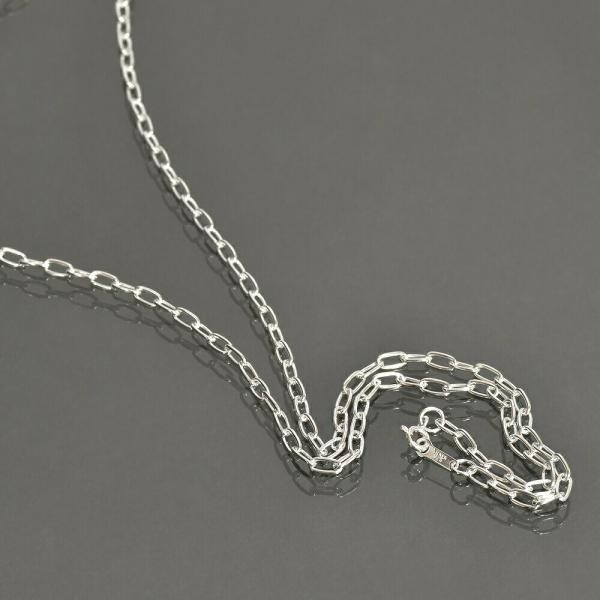 繊細で華奢なデザインから重厚感のあるデザイン、女性男性問わず人気の日常使いしやすいシンプルなチェーン等、豊富なデザインと長さを多数取り揃えております。メンズ、レディース、共にギフトにもご利用頂いており、ラッピングもお受けしております。ご注文...