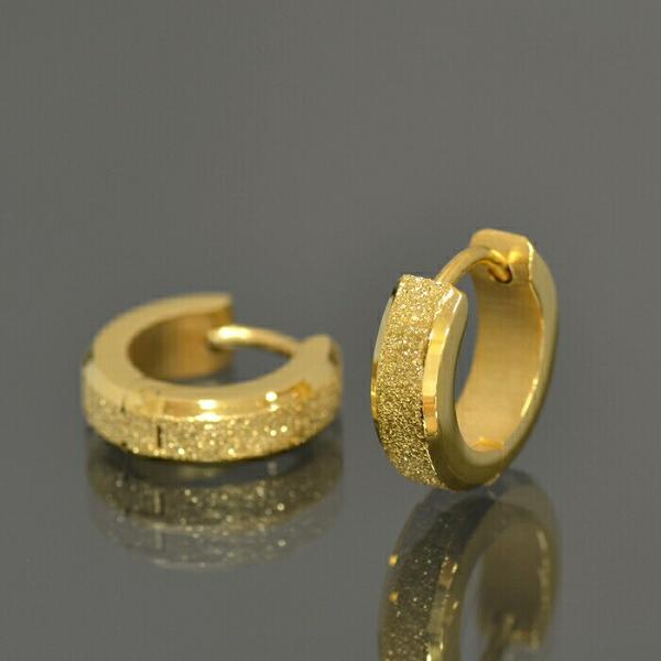 サージカルステンレスとは、金属アレルギーに強く医療用にも使用される体に優しい新素材ステンレス・スティールです。とても美しい光沢を持つ事からステンレス・スチールはアクセサリー素材として大変優れています。金属アレルギーに強い！医療用ステンレス製...