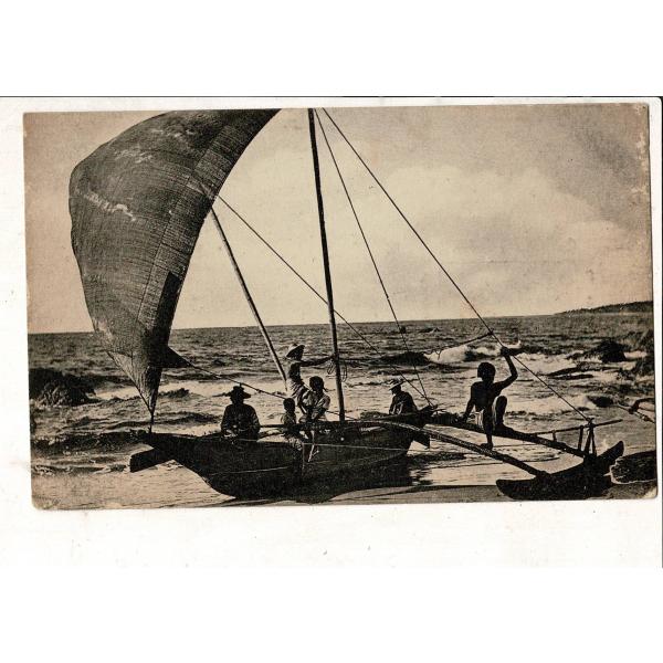 古い絵葉書です。傷み汚れなどがあります。モニターの関係で色合いが実物と違って見えることがございますのでご注意ください。保存状態につきましては、画像にてご確認ください。It is an old postcard. There are dama...