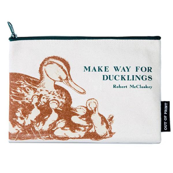 [Out of Print] Robert McCloskey / Make Way for Ducklings Pouch