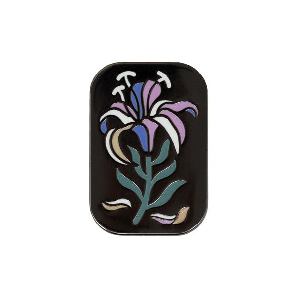 アウト・オブ・プリントコリーン・フーヴァー / イット・エンズ・ウィズ・アス - ふたりで終わらせる (2016)コリーン・フーヴァーが2016年に発表した小説。深く感情に訴えるテーマ、力強いストーリー、恋愛小説でありながら家庭内暴力や困難...