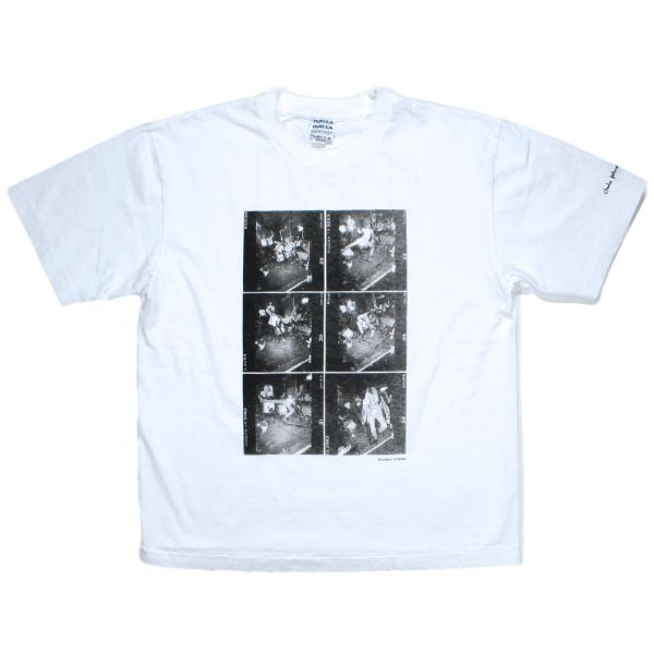 NIRVANA / LIVE AT RAJI’S ? DRUM CRASH (1990)1990年2月15日、Los AngelesのライブハウスRaji’sで撮影された、初期Nirvanaのライブ写真。 Kurt Cobain がドラムセ...