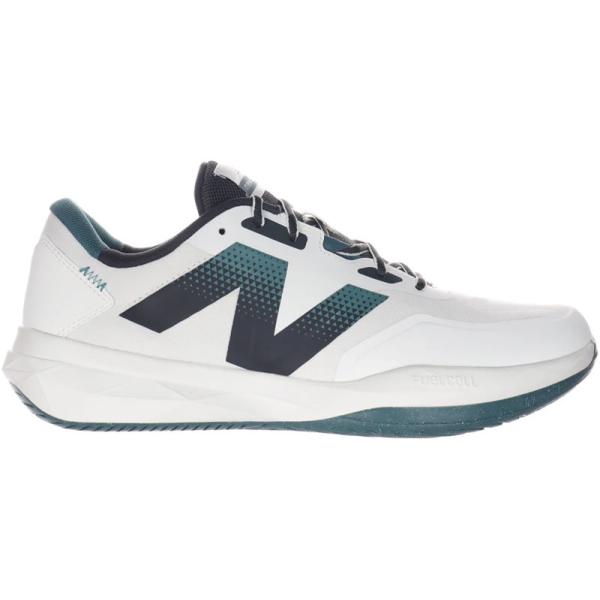 商品説明文：男性用のオールコートモデル「FuelCell 796 v4」にシーズナルカラーが登場。ミッドソールのFuelCellがプレーに最適なクッション性と反発性を生み出し、アウトソールのNduranceラバーと巻き上げが、耐久性アップだ...