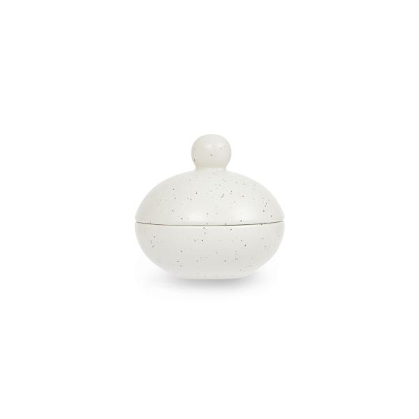 OYOY Living Designは、デンマークのデザイナーLotte Fynboeによって2012年に設立されました。子供、大人、そして彼らが住む家のためのホームアクセサリーを提供するデンマークで最も優れたブランドになることをポリシーと...