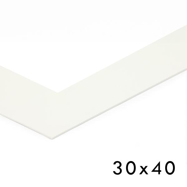 このパスパートアウトは、北欧スタイルのアートフレームにぴったりなシンプルで洗練されたデザインが特徴です。作品とフレームの間に美しい余白を生み出し、アートの存在感を際立たせながら、インテリアに心地よいバランスをもたらします。高品質なマットボー...