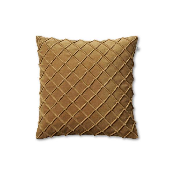 Chhatwal &amp; Jonssonは、Stig JonssonとGeetali Chhatwal Jonssonによって創設されたスウェーデンのブランドです。主にクッションやラグなどのテキスタイル商品を製造しています。スカンジナビ...