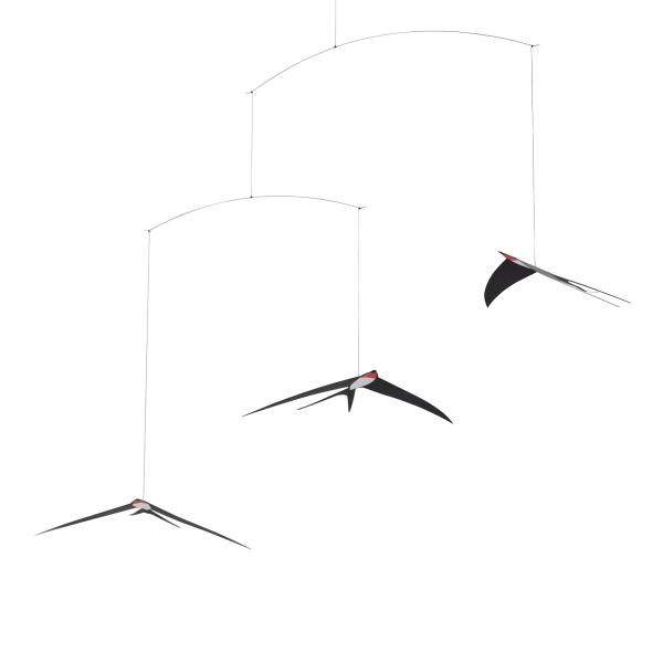 Flensted Mobiles（フレンステッド・モビール）は、1953年創業のデンマーク発・モビール専門ブランド。北欧デザインの文脈に立脚し、造形・質量配分・回転慣性を最適化して、わずかな気流でも自律的に表情を変える構成美を追求します。各...