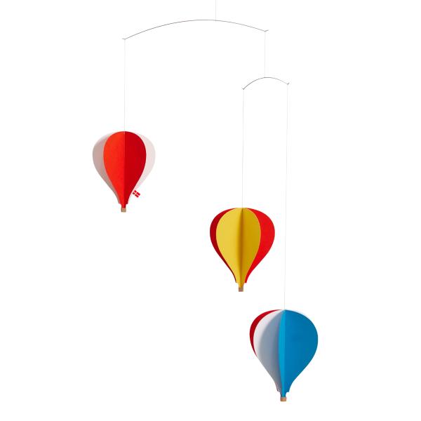 Flensted Mobiles（フレンステッド・モビール）は、1953年創業のデンマーク発・モビール専門ブランド。北欧デザインの文脈に立脚し、造形・質量配分・回転慣性を最適化して、わずかな気流でも自律的に表情を変える構成美を追求します。各...