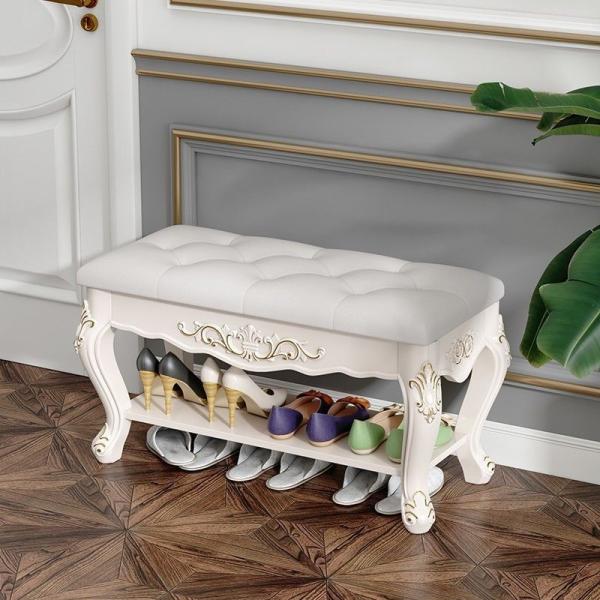 ■商品情報玄関を華やかに彩る、収納付きのエレガントな玄関ベンチ。上品なホワイトカラーにアンティーク風の彫刻デザインが映える、姫系インテリアにぴったりのアイテムです。座面はクッション付きで、靴の脱ぎ履きも快適。内部には小物収納スペース、下段に...
