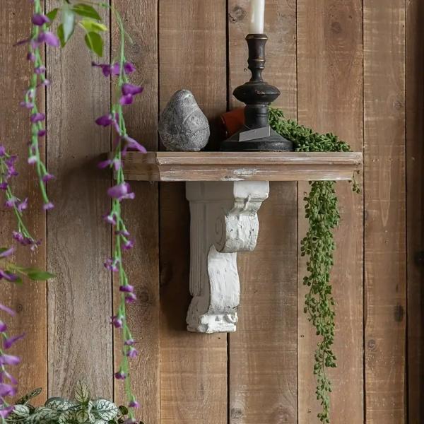 ■商品説明こちらの商品は、クラシックな魅力と実用性を兼ね備えたアイテムです。ナチュラルな木材にフレンチスタイルのデザインが施され、どんな空間にも温かみのある雰囲気を与えます。この棚は、ガーデンやリビング、キッチンなど様々な場所でお使いいただ...