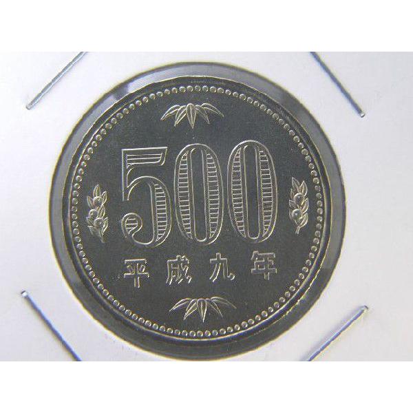 発行枚数1億7,309万枚  直径26.5ミリ　品位　銅750/ニッケル250　量目7.2ｇ　※ミントから取り出した未使用貨幣です。