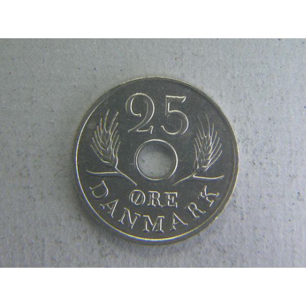 Copper-Nickel 4.3g 23mm 1966-71