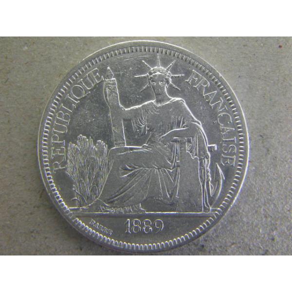 品位　銀90.0％　量目　27.21ｇ　mintage1,240,000