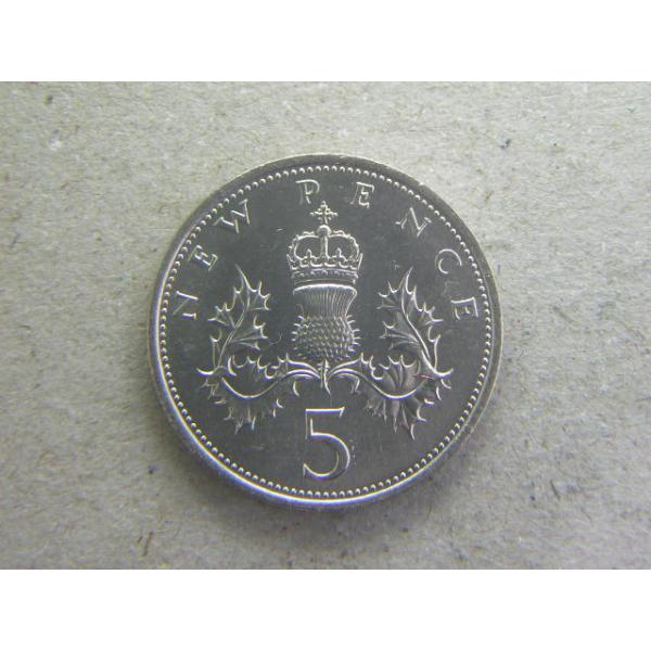 Composition: Copper-Nickel Diameter: 23.59mm weight5.65g