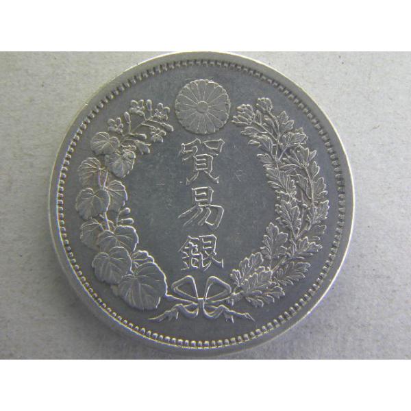 直径38.58ミリ　品位銀90.0％　量目27.22ｇ　ずしりと持ち重りする、日本銀貨の傑作です。※日本貨幣商協同組合鑑定書　付属