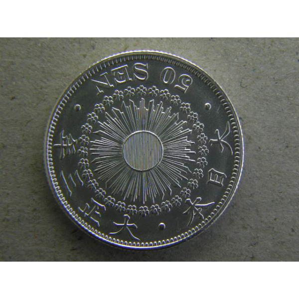 発行枚数187万枚　直径27.27ミリ　銀品位80.0％　量目10.13ｇ