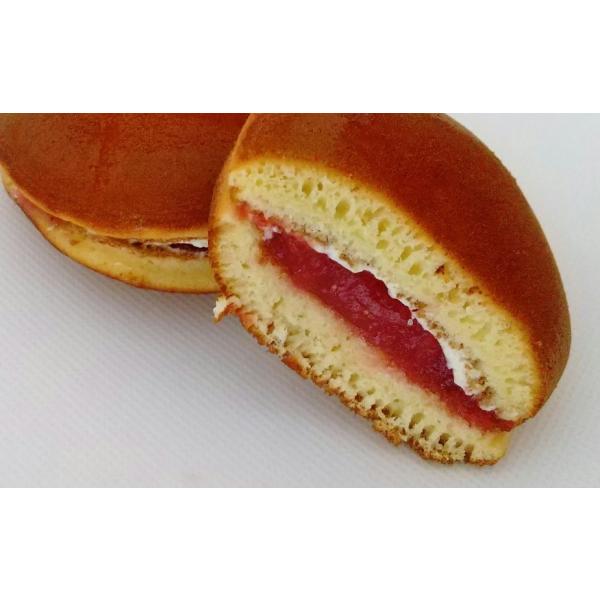 あがのほほ笑みいちごとは、苺とバタークリームのどら焼きです。新潟県ブランドいちご越後姫（阿賀野市産）でつくったジャムと、当店特性のバターホイップクリームをどら焼きにサンドしました。いちごの酸味とクリームの甘味がどら焼き生地とよく合います。店...