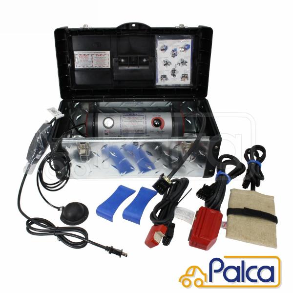 我社ではもう１０年前から使用していて無くてはならない工具の一つです！ガラスを外すのに大活躍！　接着剤も綺麗に外せるので作業効率が格段に上がります！カッティングシートやステッカーを速く綺麗に剥がしたい！ボルトやナットが緩まない・・一部の部分だ...