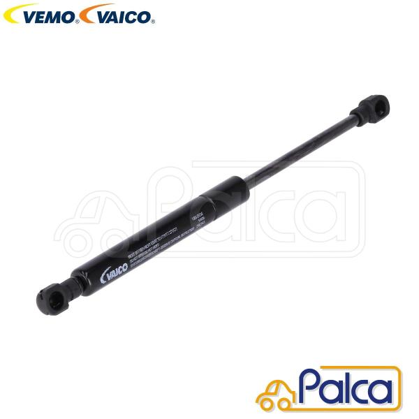 ◆1点での販売となります◆左右ご希望の場合は2点ご注文下さい。●　対象純正部品番号　●(51237070670)●　参考適合車種　●BMW6シリーズE63 E64