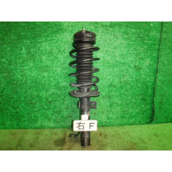 **** 商品説明を必ずご確認ください ****部品管理番号：000250144350110メーカー純正品番：D571-34-700A部品名：右Fストラット部品メーカー品番：D571 34 700A部品区分：リサイクル品車名：ベリーサ車両タ...