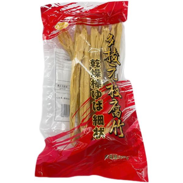 ※他商品の同梱不可です。※60袋まで1個口分の送料で発送可能です。※商品規格（ブランド・内容量・パッケージデザインなど）が予告なく変更される場合がございます。中国で「腐竹（フチク）」と呼ばれ親しまれている、棒状の乾燥湯葉です。日本の繊細な湯...