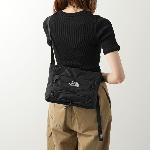 THE NORTH FACE ザノースフェイス ショルダーバッグ BOREALIS SLIM CROSS BAG NN2PQ56A レディース ロゴ ナイロン クロスボディバッグ 軽量 鞄 BLK/BLACK /
