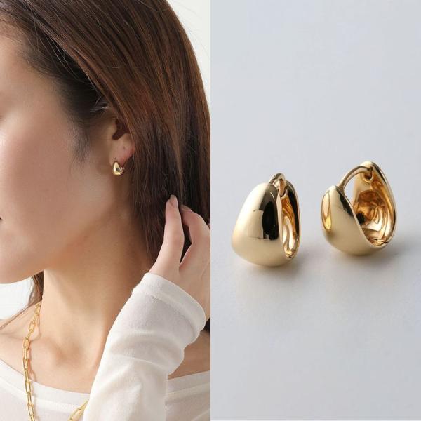 ANNIKA INEZ アニカイネズ フープピアス Petite Gentle Slope Hoops E1014-PTE レディース アクセサリー ゴールド /【2026年春夏新作】