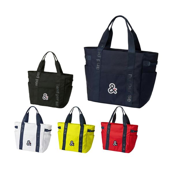 【商品説明】and per se の定番トートバッグ。厚手で丈夫なオックス生地を使用。ブランドロゴの刺繍と＆マークのワッペンを施しデザインを一新。アウトポケットがたくさんついているので小物の出し入れも便利な使い勝手の良いデザインです。外側に...