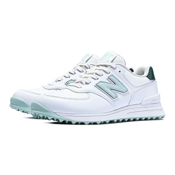 【商品説明】環境にやさしいリサイクル材を使用したスパイクレスモデル「574 v3 SL」に新色が登場。日本人向けのラストに軽量REVliteミッドソール、シンセティックレザーとメッシュのアッパーがニューバランスの機能性と歴史を物語る。ゴルフ...