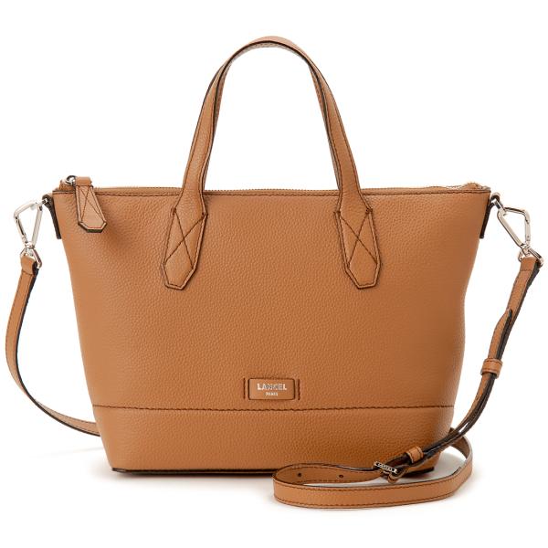 ■商品コード：LAA12359-20■LANCEL（ランセル）はパリを拠点に事業を展開させている高級老舗革製品のブランドです。「フレンチレジェルテ」をブランドコンセプトとしており、自由で軽やかなパリジェンヌ達に似合うスタイルを追及しようとし...