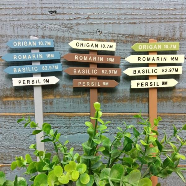 １本のサイズ幅９×厚み１×全長２６センチ木製３本セットの販売価格です。寄せ植えにアクセントをつけるかわいいガーデンピック文字や絵柄のカスレや潰れ、傾きやズレなどプリントには個体差があります。●メール便（ネコポス）で発送致します。● 配達日時...