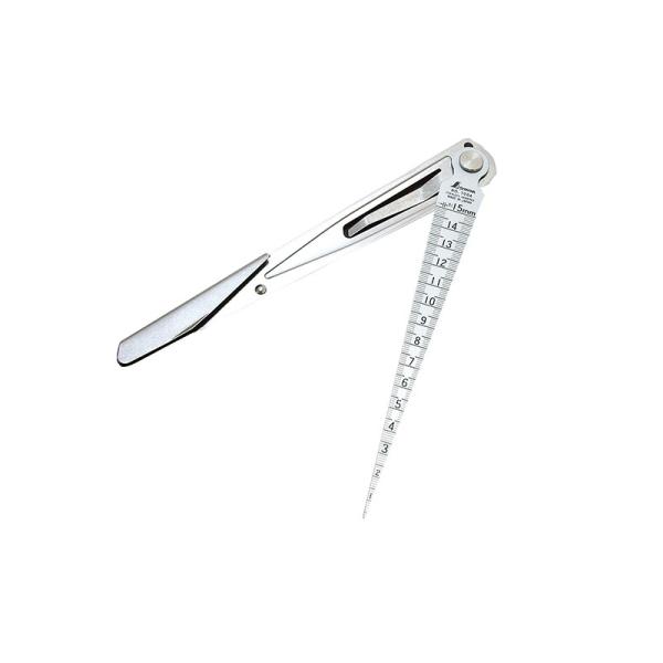 特長●内径や隙間の寸法の測定に便利です。●円形穴の測定では、ゲージ本体の厚による誤差が出ます。正確に測るのに便利な内径補正表を本体裏面に付けました。●ケースに収納することで安全に持ち運べ、テーパーゲージの先端を落下時の破損から保護できます。...