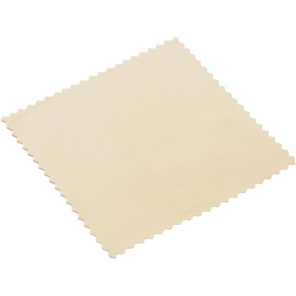 伝統的にカメラ・光学機器のメンテナンスに用いられているセーム革。純鹿革を100%油ナメシにより繊維化されているので、しなやかで柔らかい手触り。水気・油脂分・手垢の汚れ等に対して抜群の吸収性を示す、天然由来のクロスです。カメラ本体・レンズ/双...