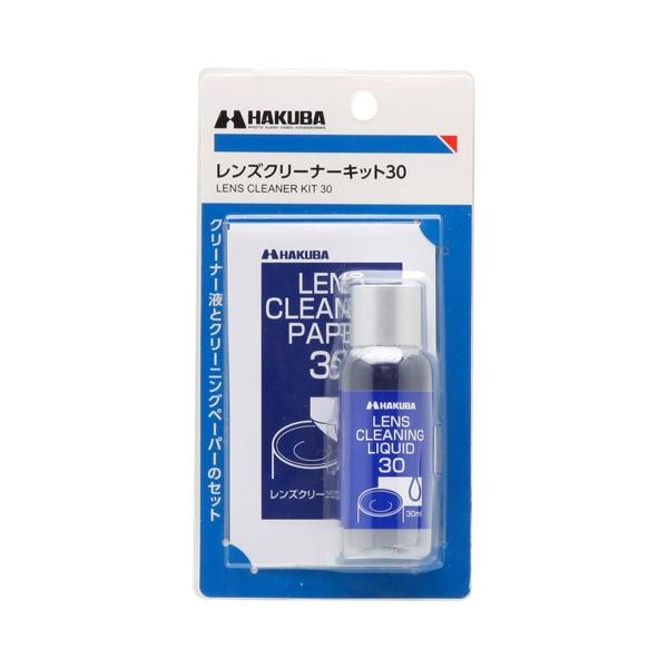 【発売日：2016年10月31日】レンズや液晶画面の汚れをしっかり除去。クリーナー液30mlとクリーニングペーパー30枚のセットです。キット内容：レンズクリーナー30ml・レンズクリーニングペーパー30枚綴じペーパーサイズ：60×100mm...