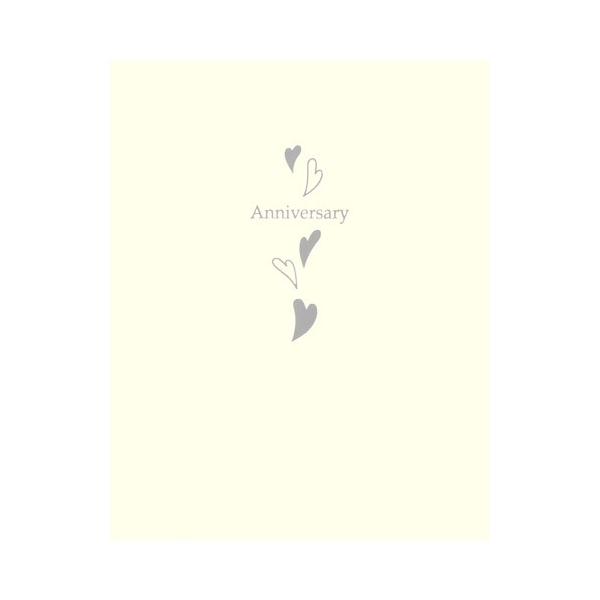 【発売日：2019年09月05日】■普通台紙 No.710表紙に銀箔のハート模様をあしらったシンプルな写真台紙表紙に銀箔のハート模様をあしらった、シンプルなデザインの写真台紙です。入学式や結婚式から日常のお祝いまで、用途を選ばず幅広くお使い...