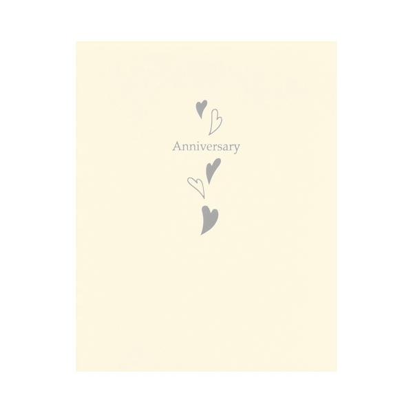 【発売日：2019年09月05日】■普通台紙 No.710表紙に銀箔のハート模様をあしらったシンプルな写真台紙表紙に銀箔のハート模様をあしらった、シンプルなデザインの写真台紙です。入学式や結婚式から日常のお祝いまで、用途を選ばず幅広くお使い...