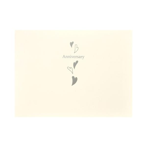 【発売日：2019年09月05日】■普通台紙 No.710表紙に銀箔のハート模様をあしらったシンプルな写真台紙表紙に銀箔のハート模様をあしらった、シンプルなデザインの写真台紙です。入学式や結婚式から日常のお祝いまで、用途を選ばず幅広くお使い...