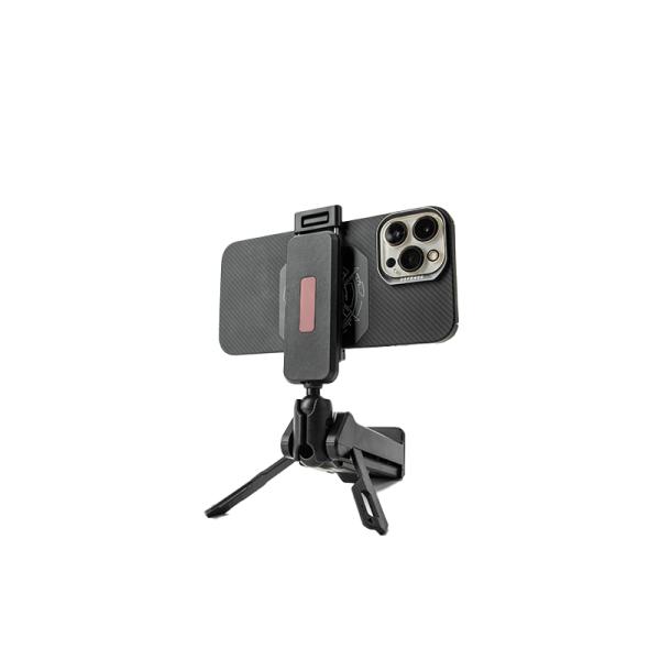 【発売日：2025年11月11日】S3Cは、軽量(約159g)で様々なスマートフォンに対応したスマートフォンホルダーです。3Way的な使い回し（例：卓上スタンド/簡易三脚ポジション/アクセサリーアーム的活用）を意識したスタイル。携帯性に優れ...