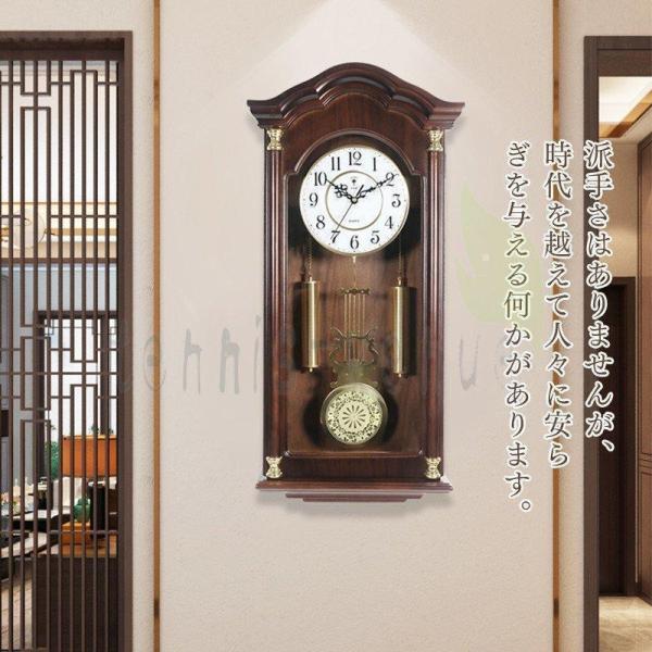 壁掛け時計北欧　アンティーク時計　古時計　壁時計おしゃれ　浮き彫り　木の温もりを感じる振り子時計　天然木　柱時計　掛け時計 インテリア 飾り付け 美術品