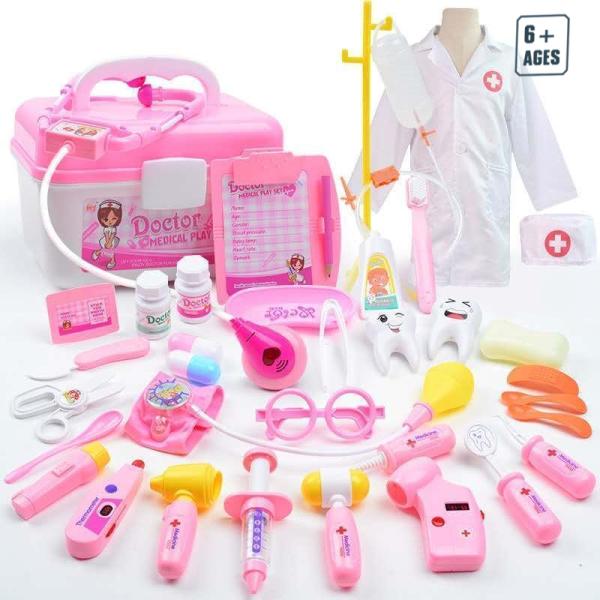【豪華なお医者さんごっこ】聴診器、メガネ、、ハンマー、ピンセット、、、薬瓶、はさみ、口腔鏡、耳鏡、カルテなど共に35点セットのおままごとお医者さんセットです。帽子とエプロンも付き、お医者さんが嫌いなお子様でも病院に行くことの恐怖も克服します...
