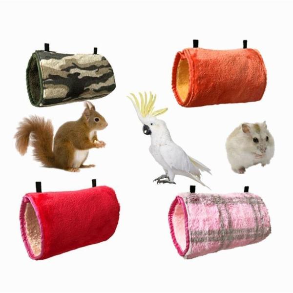 ハムスターなどの小動物のベット！遊び場としても。【サイズについて】小：８ｃｍ×16cm　　重さ約２６g大：11ｃｍ ×22cm　重さ約43g※メーカー採寸となります為，多少の誤差がございます。予めご了承ください。【カラーについて】＊カラーは...
