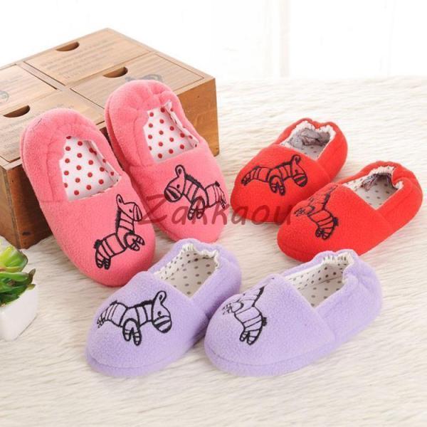 ■ 品名：キッズファースリッパ ■ 素材：アッパー: ポリエステル    ソール:ゴム■ カラー:全3色■ サイズ：4-9■ 産地：中国■人気検索ワード：スリッパ 子供 キッズ ルームシューズ 室内履き ァー ファースリッパ 子供スリッパ ...
