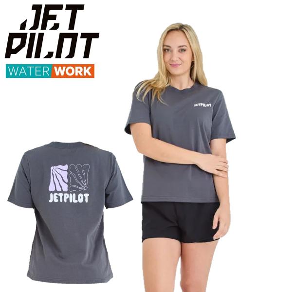 ★★★JETPILOT 2025 MODEL★★★2025年モデルのレディースシャツです・シンプルなロゴTシャツです。・ルーズフィットデザイン。・1枚で着るのはもちろん、羽織もののインナーにも。★ ネコポス便/ゆうパケット便 対応商品 ★　...